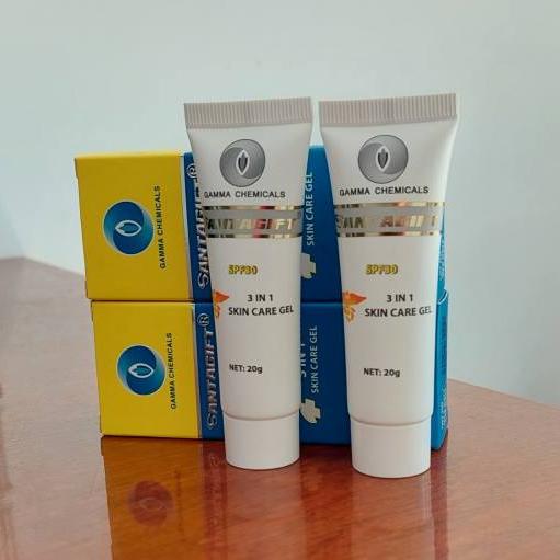Santagift Gel Chăm Sóc Da Mụn 3 in 1 SPF 30: Giải pháp toàn diện cho làn da sạch mụn, sáng khỏe